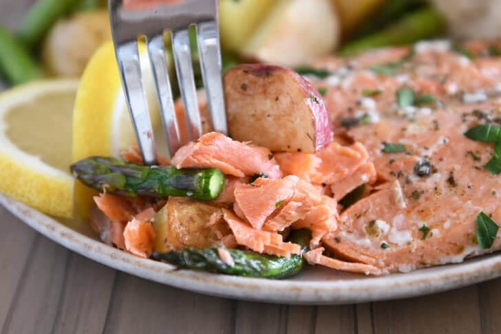 Sheet Pan Lemon Garlic Salmon with Potatoes and Asparagus